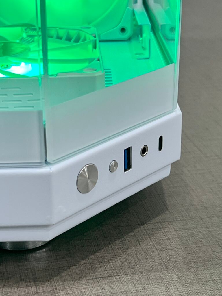 Thor 1.0 - Ryzen 5 9600X & RTX 4070 Super 12GB